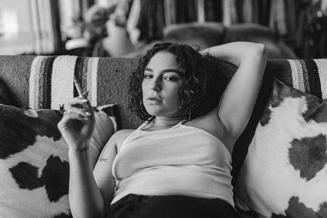 Sultry Downtown LA Boudoir Session with Fitz - Mackensey Alexander ...