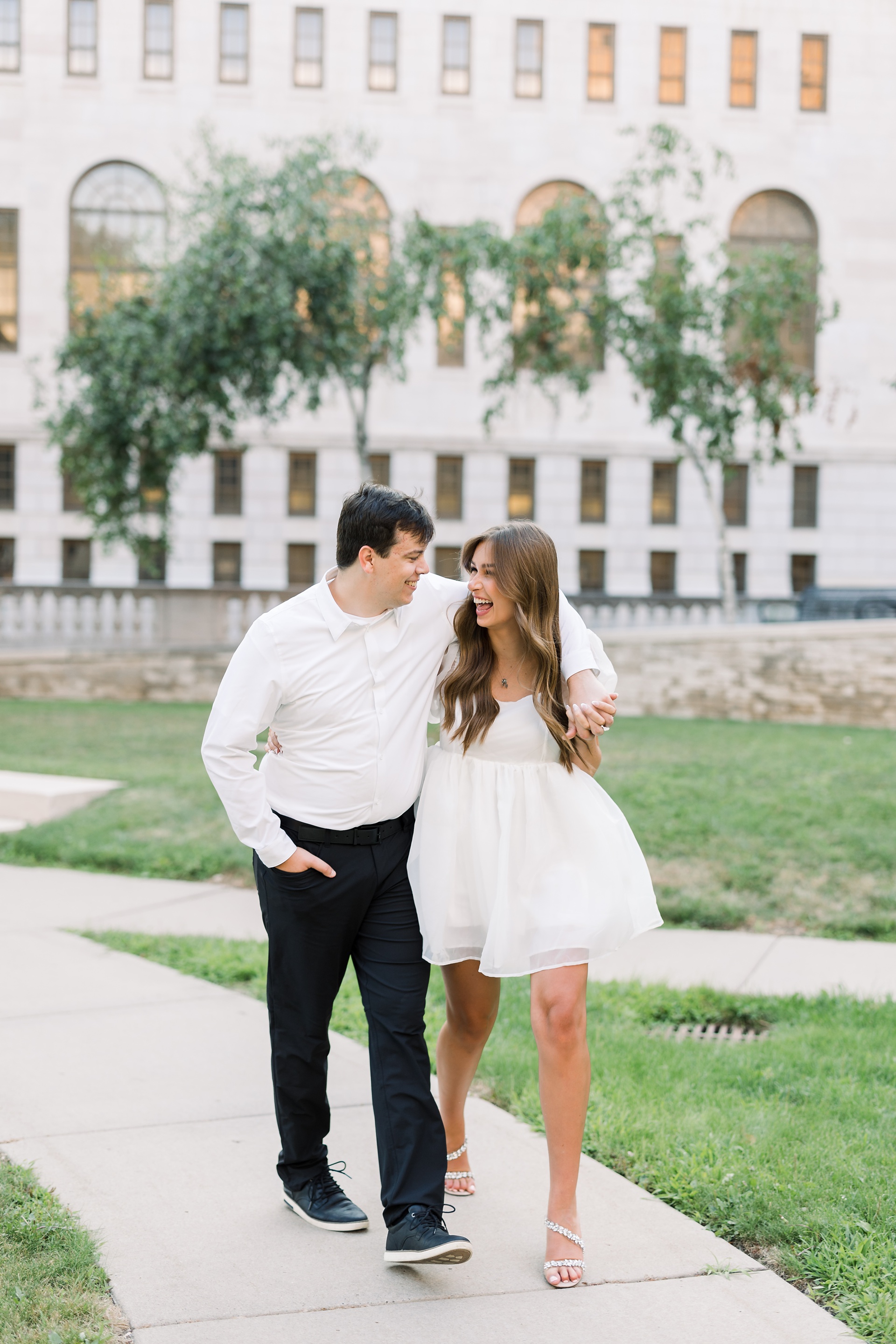 Downtown Engagement Photos | Rachel Graff Photography
