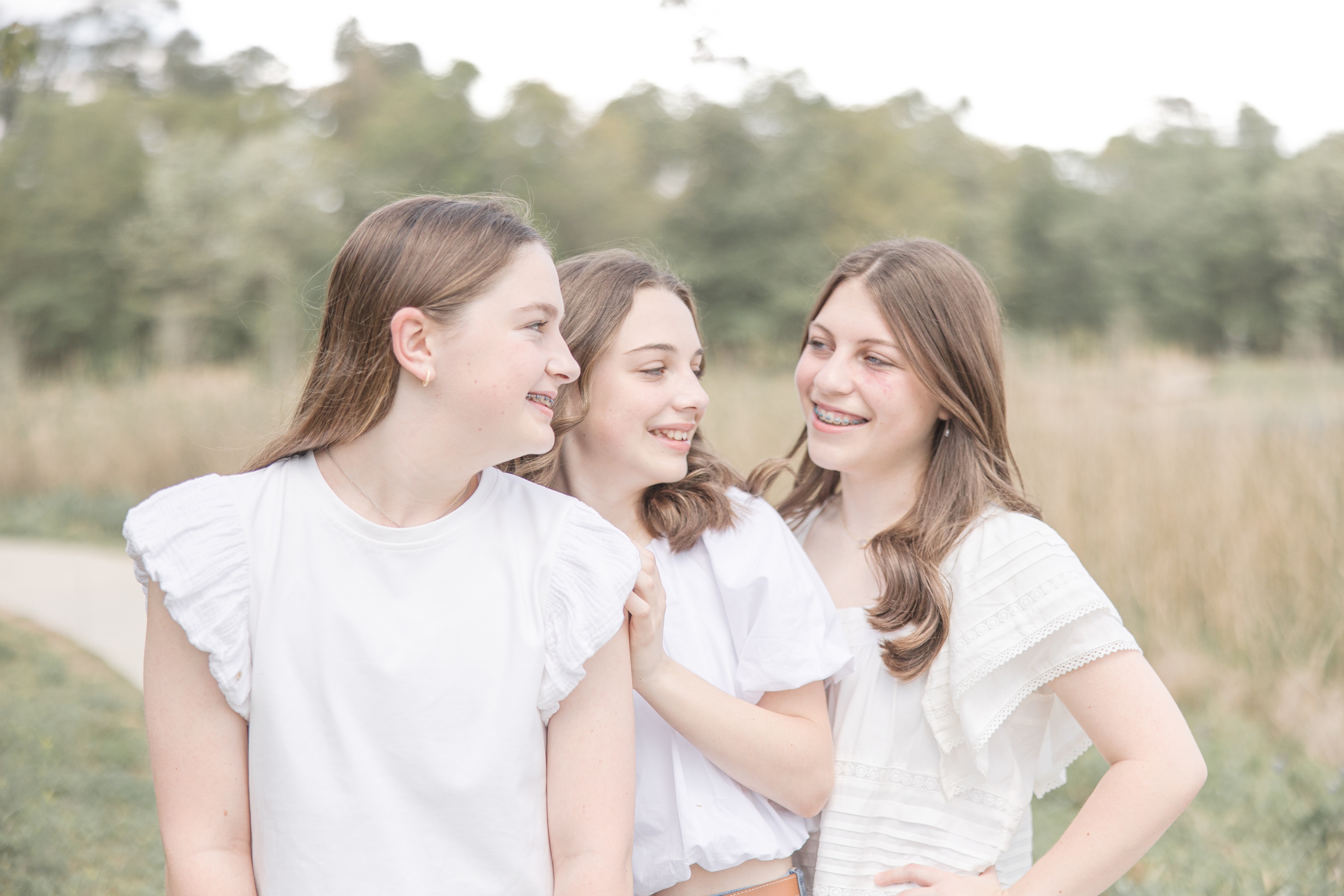 A Quick Photoshoot Pivot | Three Sisters In The Spring Of Texas ...