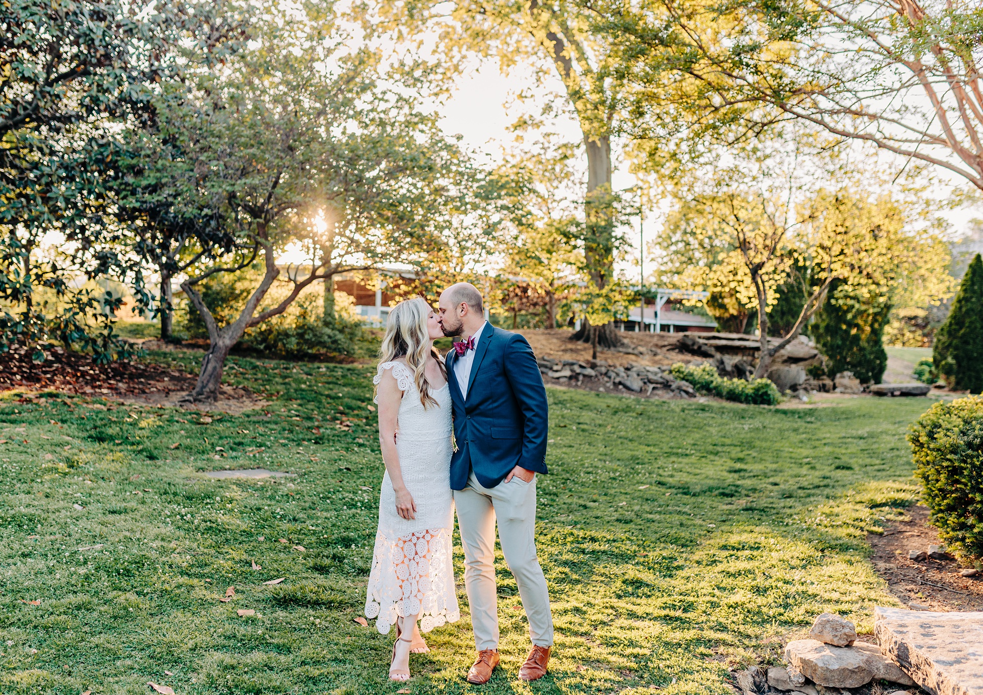 Jamie + Kelly | Engaged - lindsayoquinnphotography.com
