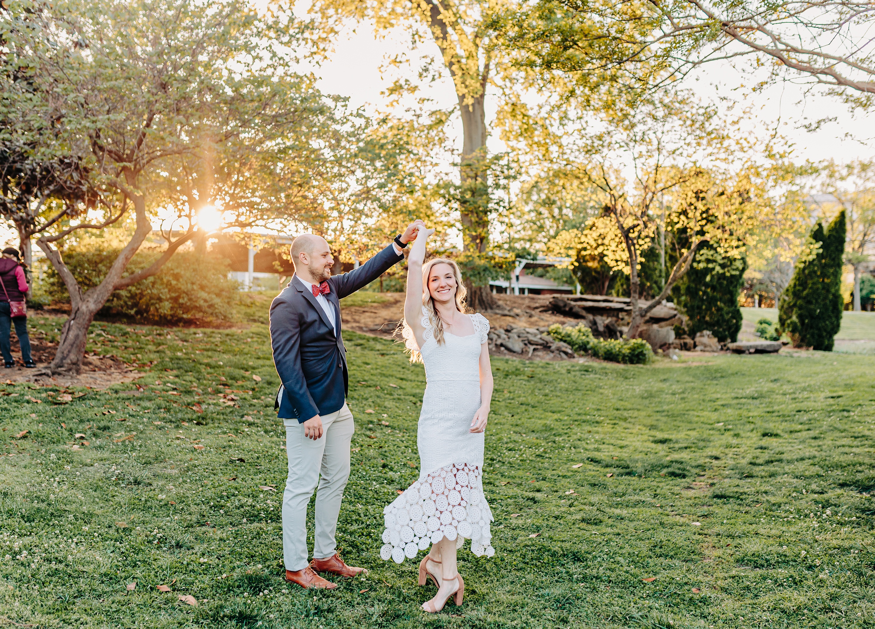 Jamie + Kelly | Engaged - lindsayoquinnphotography.com