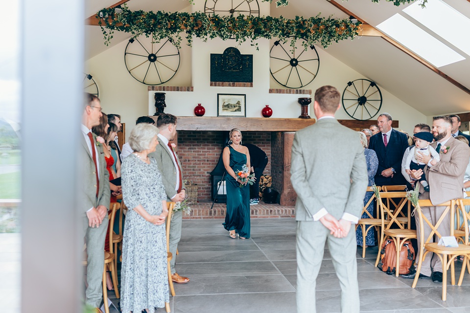 Dress Code Farm Wedding What To Wear To A Barn Wedding | The Barn At
