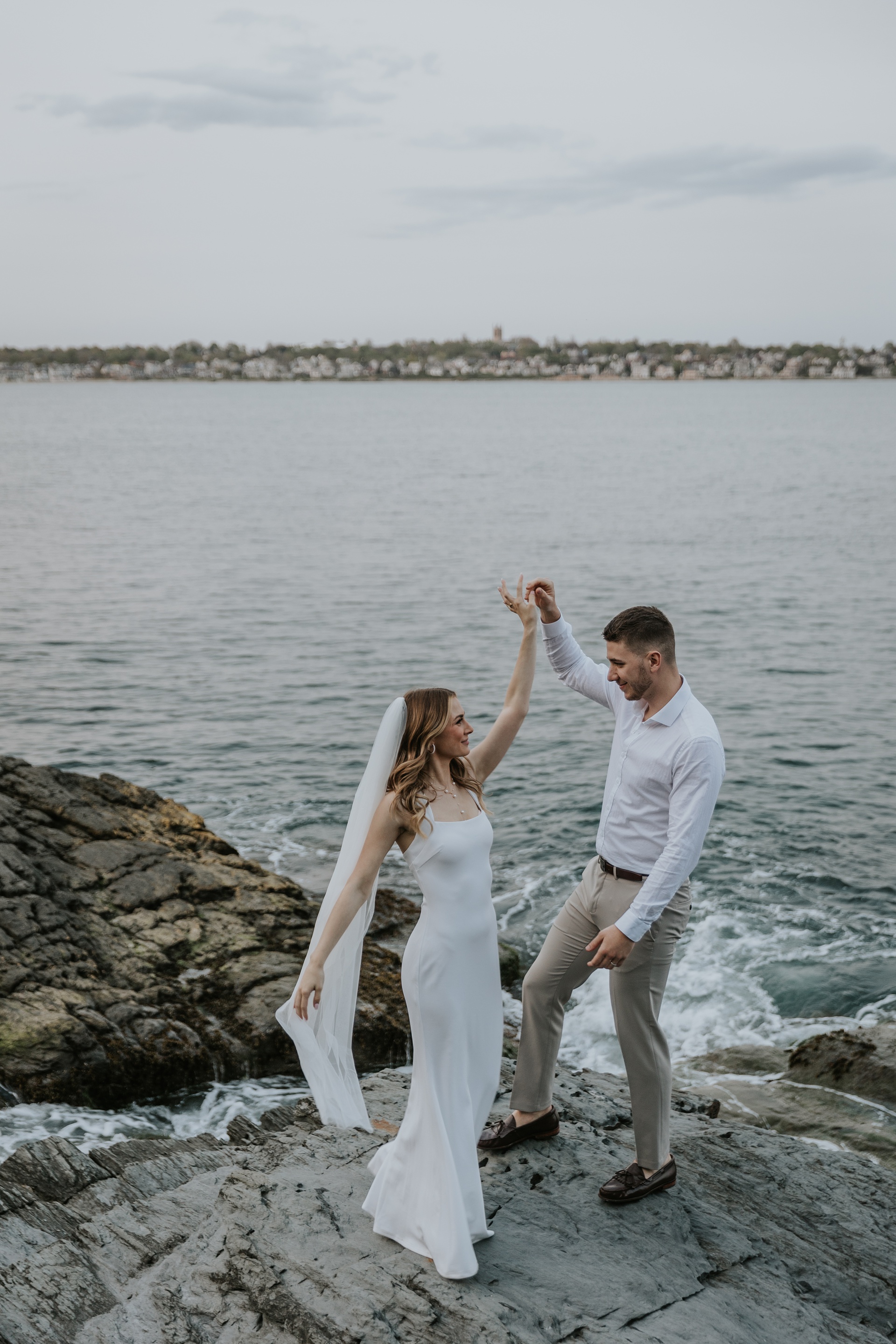 NEWPORT RHODE ISLAND ELOPEMENT - JENNY & LUCAS - Jenny Chou Photo