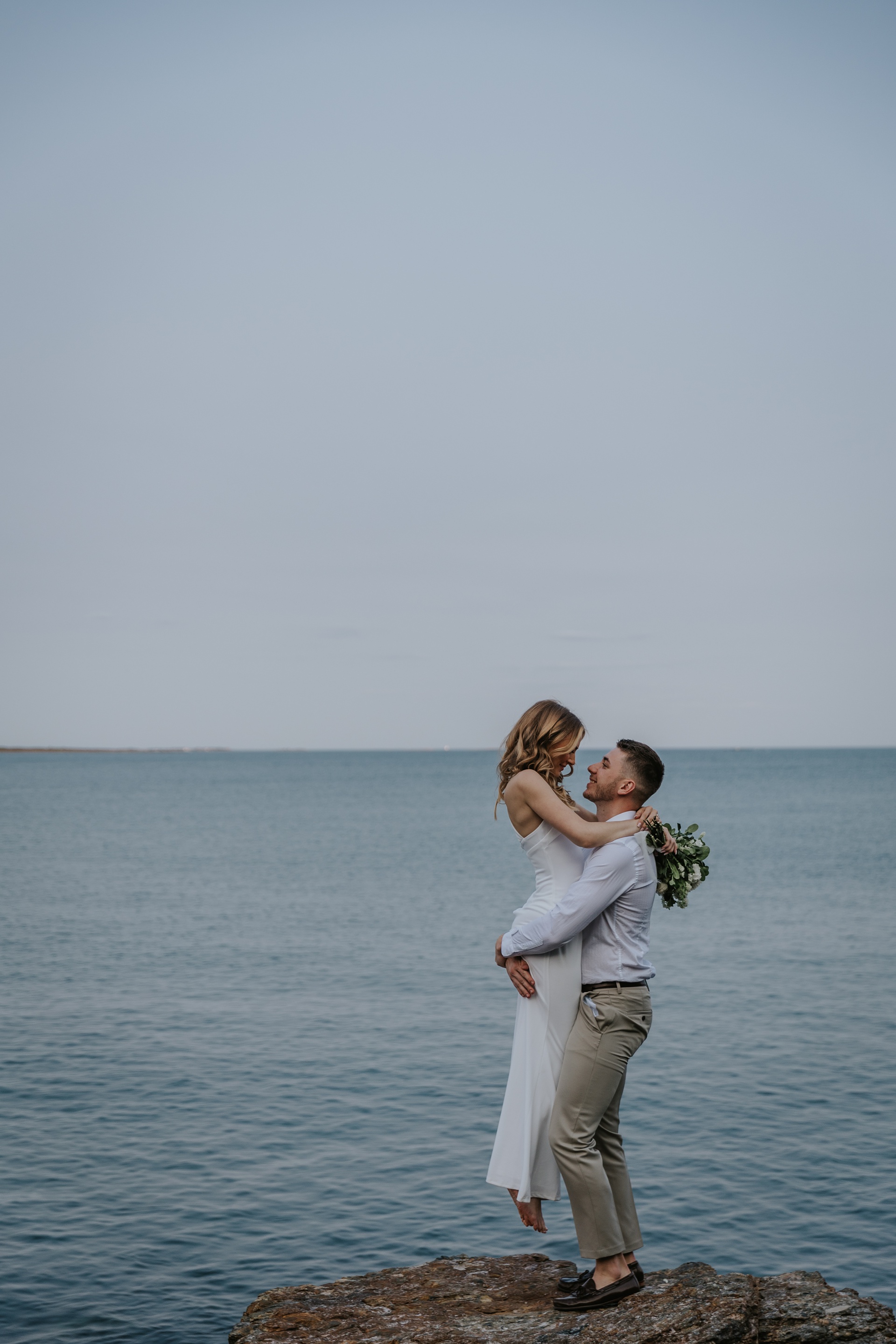 NEWPORT RHODE ISLAND ELOPEMENT - JENNY & LUCAS - Jenny Chou Photo