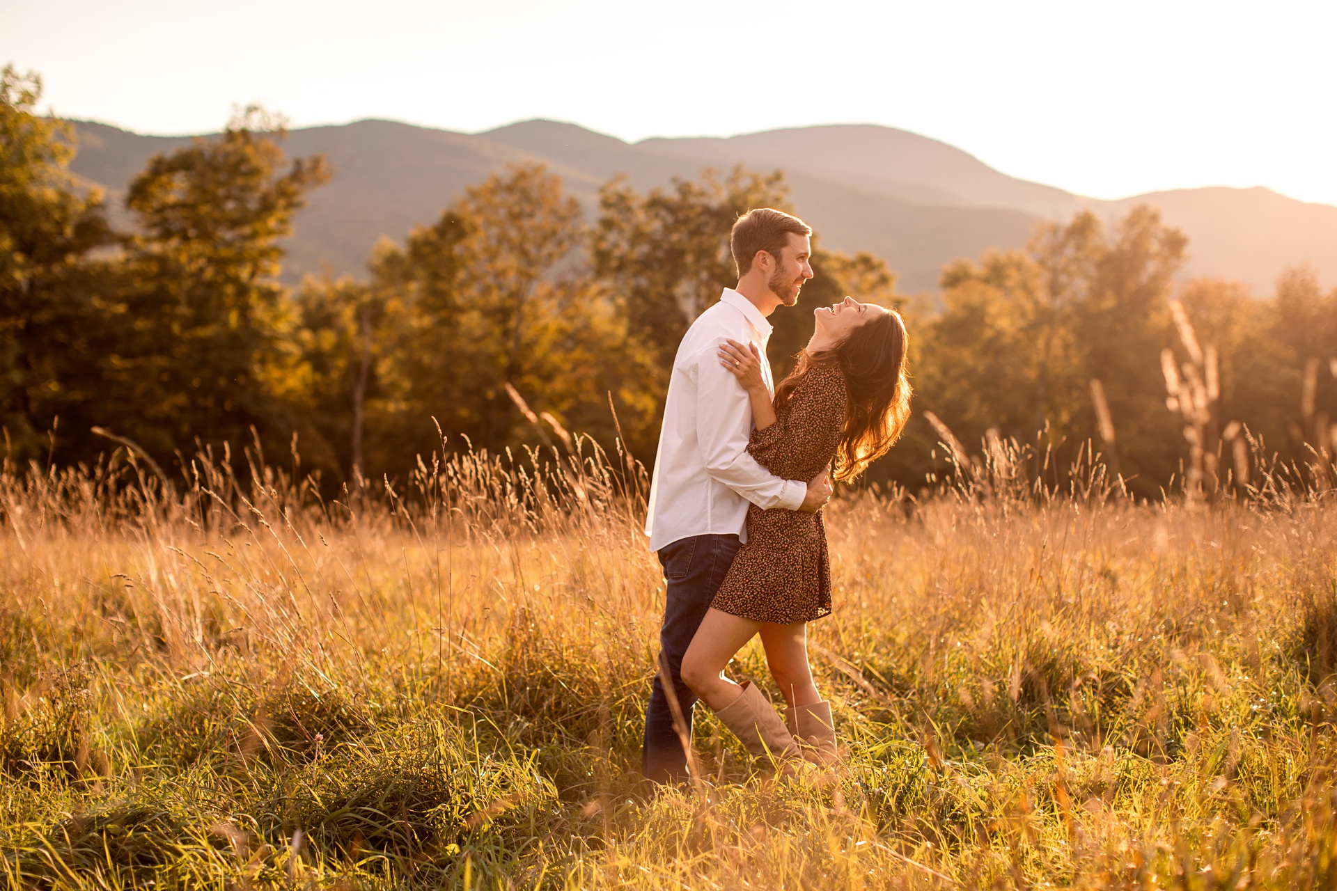 Paige + Andrew | Laid back Couples Session in the Vermont Mountains ...