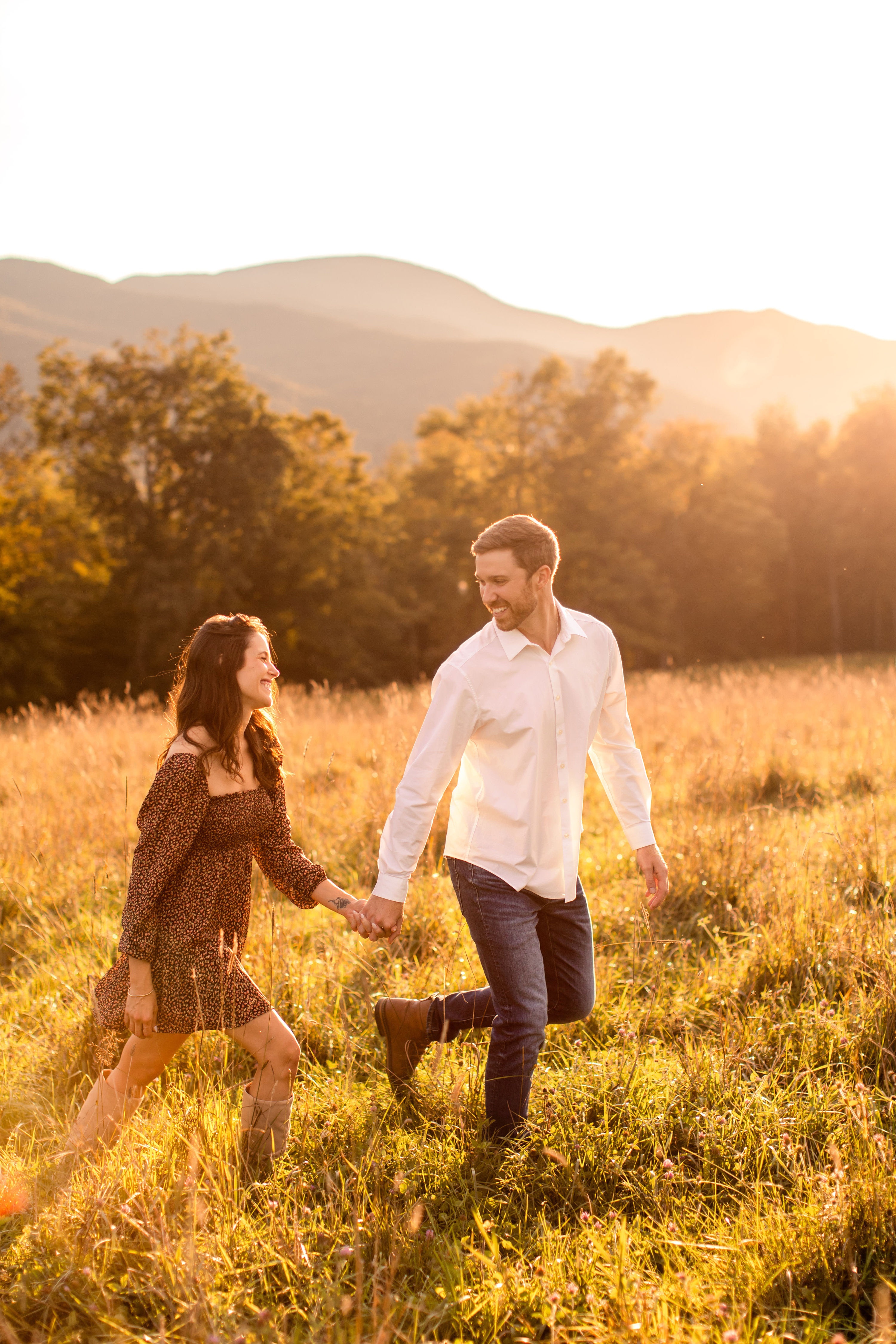 Paige + Andrew | Laid back Couples Session in the Vermont Mountains ...